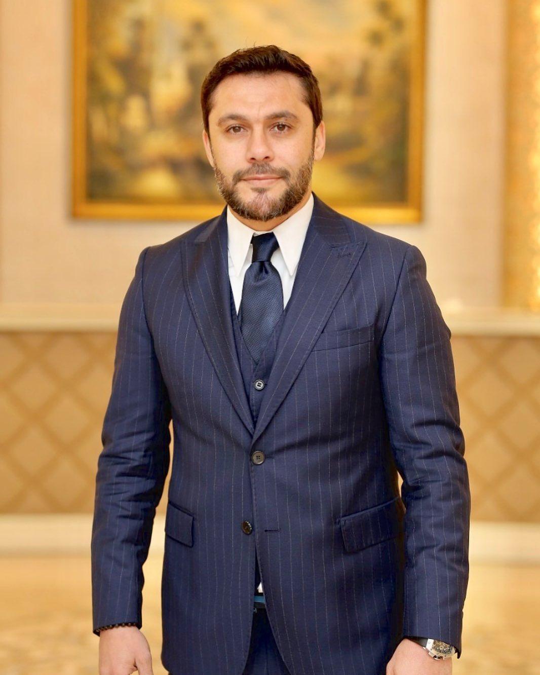 Ahmed Hassan on Minly